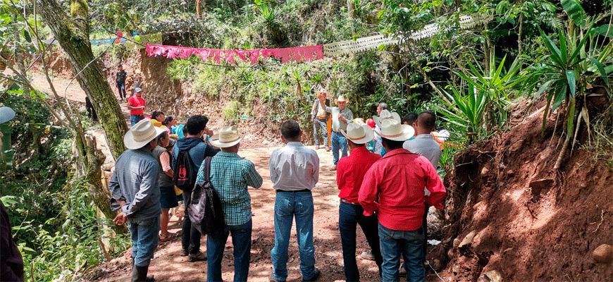 Inauguración de Puente Vehicular en caserío Chucte Los Ramos ...